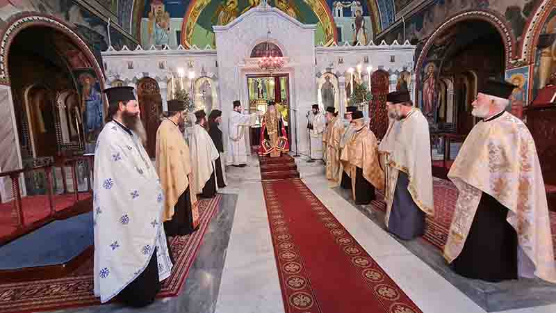 Πρωτοχρονιά στην Ιερά Μητρόπολη Κόρινθου | ΕΙΔΗΣΟΥΛΕΣ
