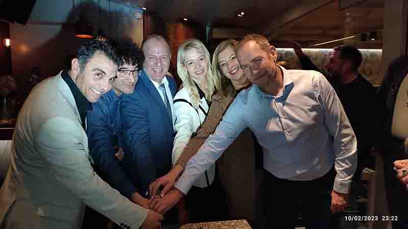 ΚΟΠΗ ΠΡΩΤΟΧΡΟΝΙΑΤΙΚΗΣ ΠΙΤΑΣ ΤΟΥ ΕΜΠΟΡΙΚΟΥ ΣΥΛΛΟΓΟΥ ΚΟΡΙΝΘΟΥ | ΕΙΔΗΣΟΥΛΕΣ