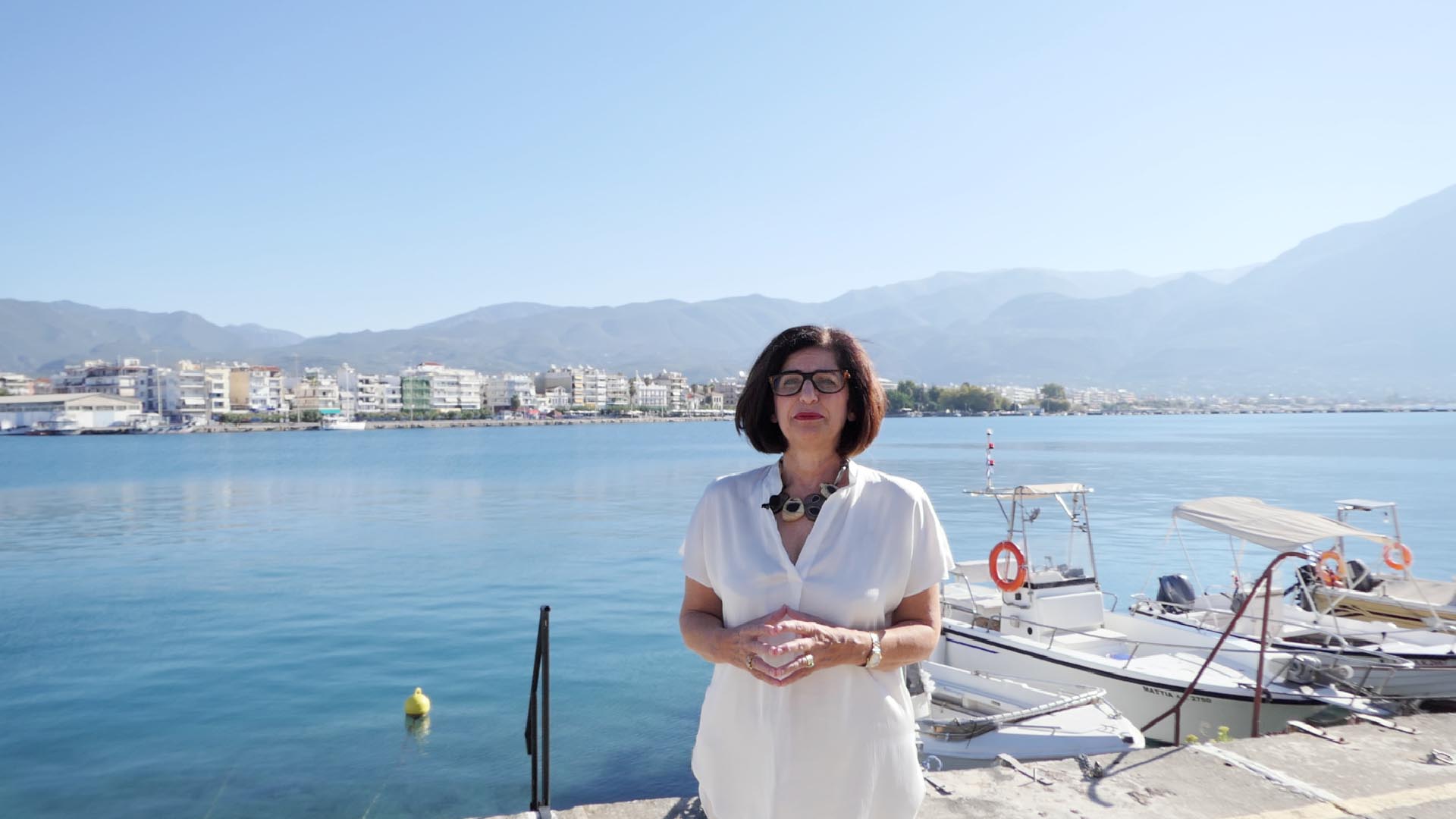 Με την υποψήφια δημοτική σύμβουλο για το Δήμο Καλαμάτας Ευγενία Κούβελα ...
